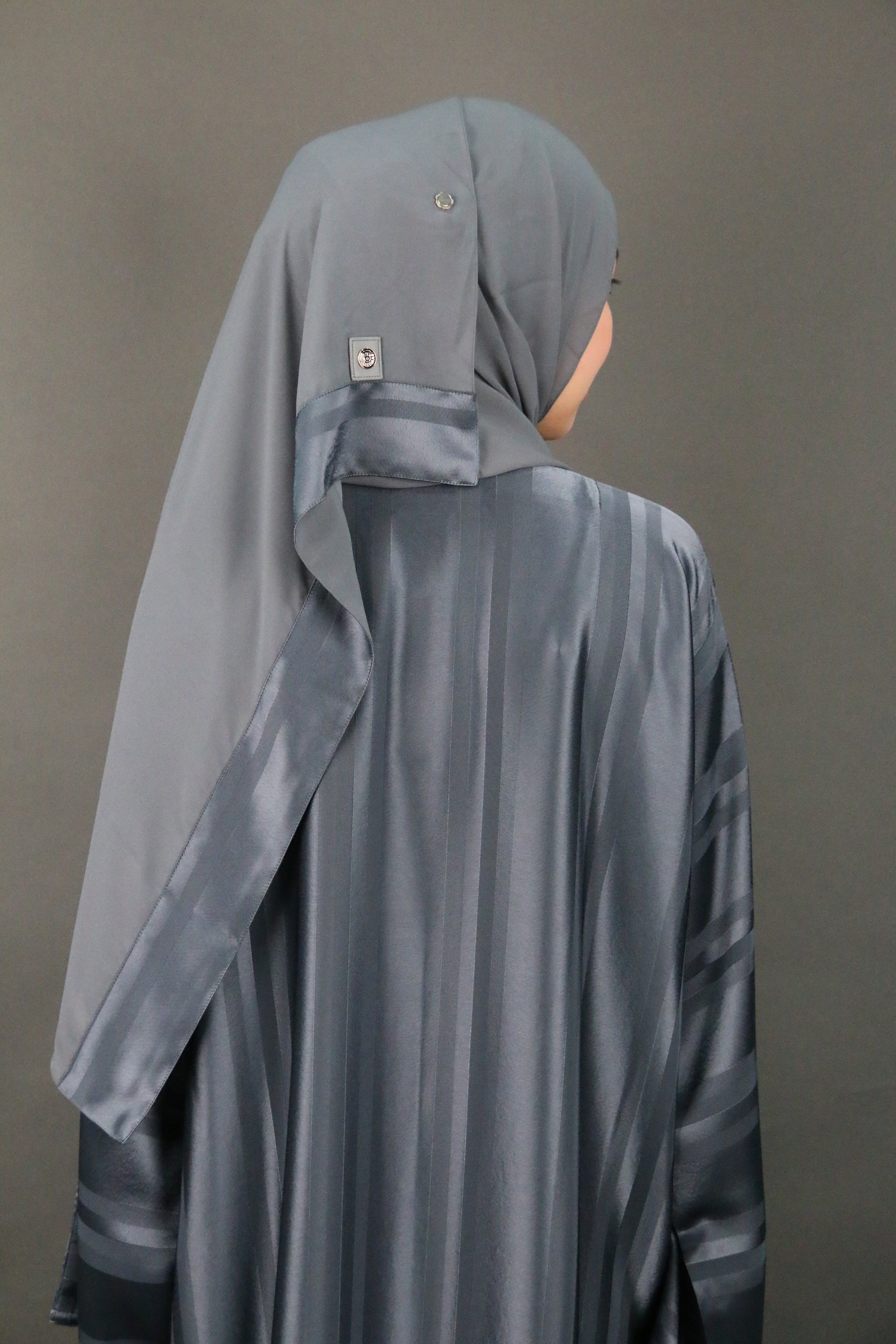 Products – Sharqiaa Abaya